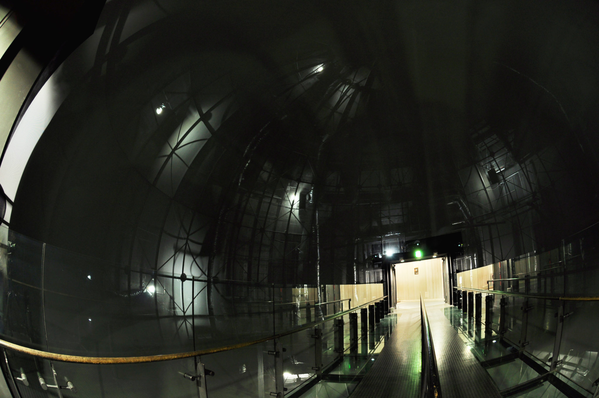 シアター360（国立科学博物館） ちいでんvr 2182